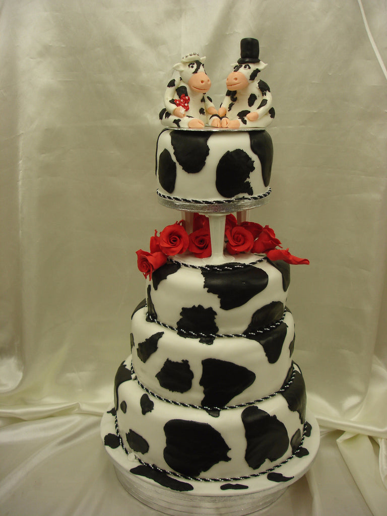 Cow themed wedding 60 photos - Astyledwedding.com